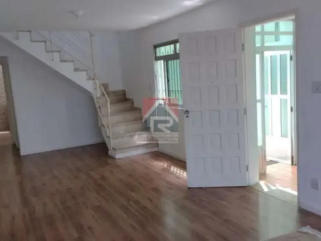 Casa / Sobrado para Venda em Santo André/SP Parque Jaçatuba 3 Quartos