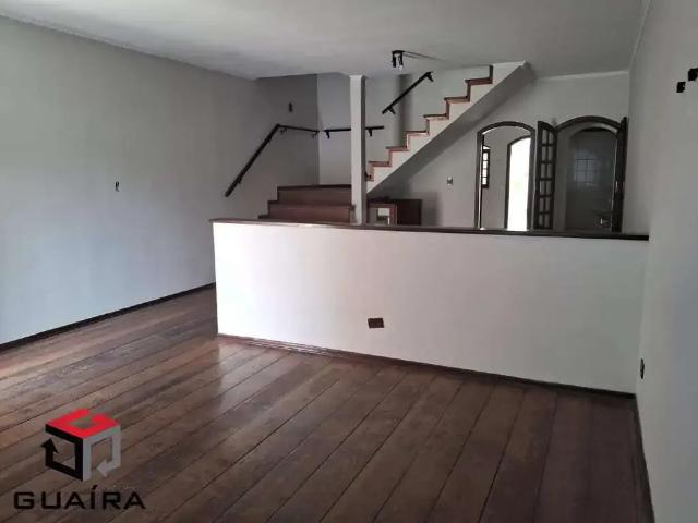 Casa / Sobrado para Venda em Santo André/SP Parque Jaçatuba 3 Quartos