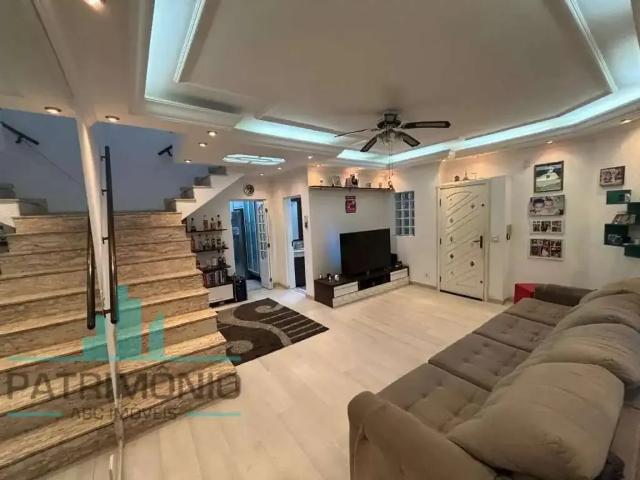 Casa / Sobrado para Venda em Santo André/SP Parque Jaçatuba 3 Quartos