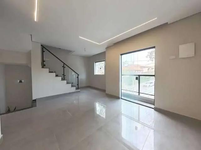 Casa / Sobrado para Venda em Santo André/SP Parque Jaçatuba 3 Quartos