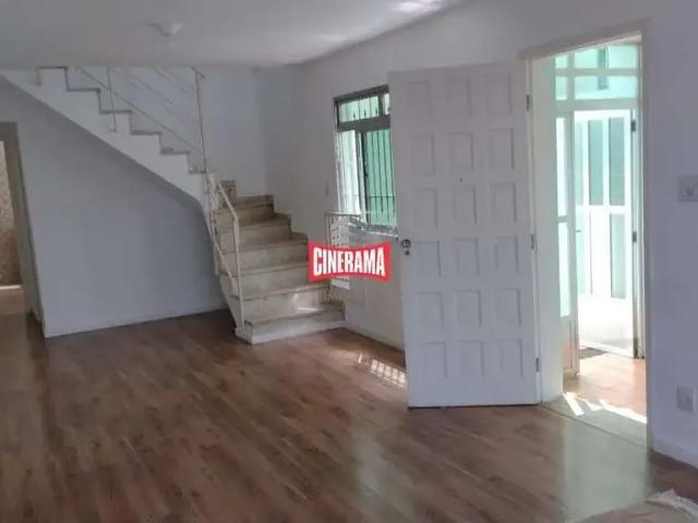 Casa / Sobrado para Venda em Santo André/SP Parque Jaçatuba 3 Quartos