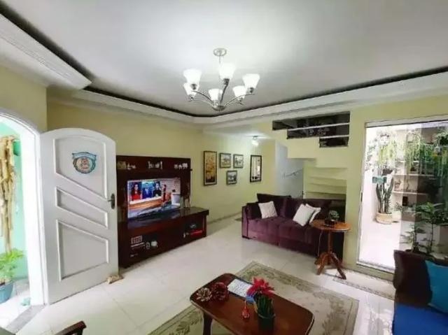 Casa / Sobrado para Venda em Santo André/SP Parque Jaçatuba 3 Quartos