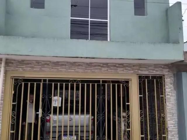 Casa / Sobrado para Venda em Santo André/SP Parque João Ramalho 1 Quartos