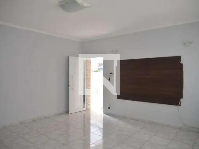 Casa / Sobrado para Venda em Santo André/SP Santa Teresinha 2 Quartos