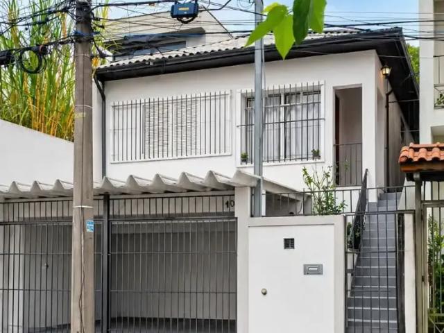 Casa / Sobrado para Venda em Santo André/SP Vila Cecília Maria 2 Quartos