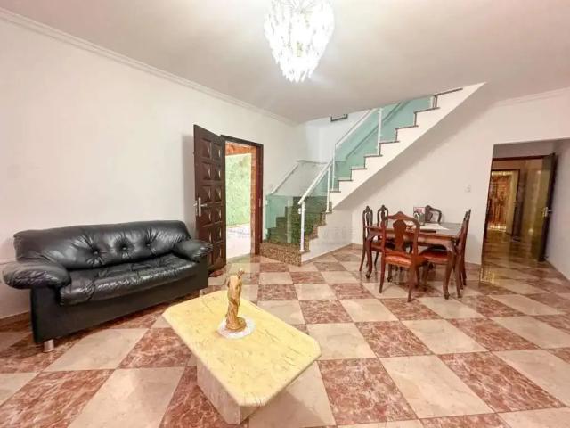 Casa / Sobrado para Venda em Santo André/SP Vila Cecília Maria 3 Quartos
