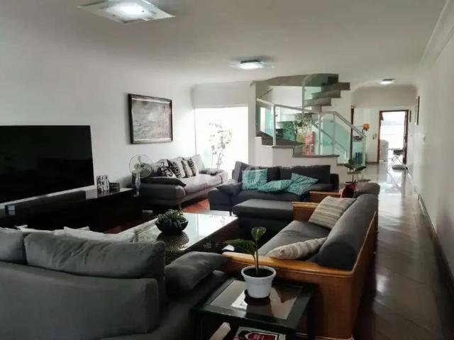 Casa / Sobrado para Venda em Santo André/SP Vila Gilda 4 Quartos