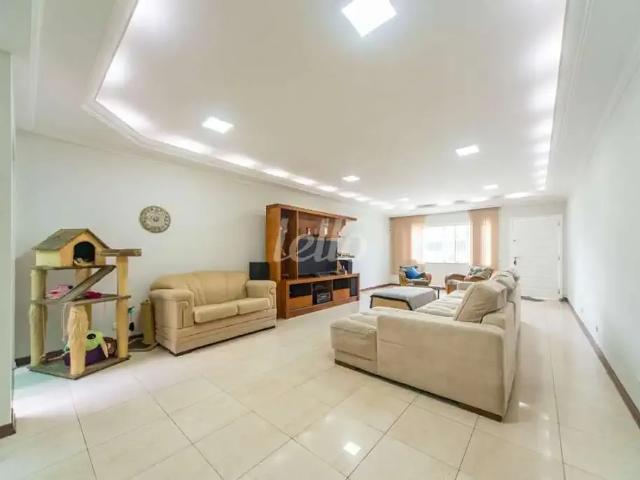 Casa / Sobrado para Venda em Santo André/SP Vila Scarpelli 4 Quartos