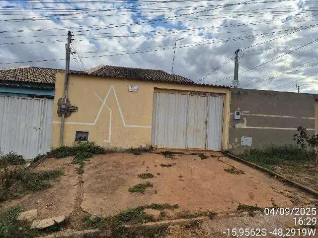 Casa / Sobrado para Venda em Santo Antônio do Descoberto/GO Vila Raio de Luz 2 Quartos