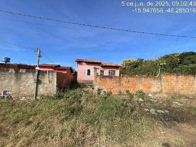 Casa / Sobrado para Venda em Santo Antônio do Descoberto/GO Mansões Bittencourt 2 Quartos