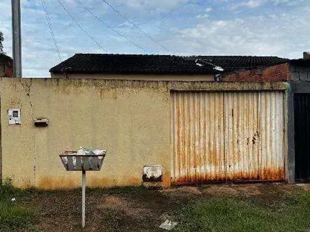 Casa / Sobrado para Venda em Santo Antônio do Descoberto/GO Parque Estrela Dalva XI 2 Quartos