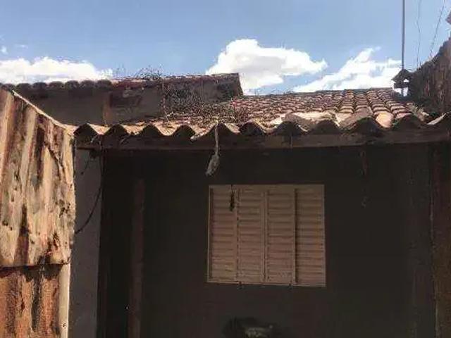 Casa / Sobrado para Venda em Santo Antônio do Descoberto/GO Parque Estrela Dalva XI 2 Quartos