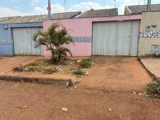 Casa / Sobrado para Venda em Santo Antônio do Descoberto/GO Parque Estrela Dalva XVI 2 Quartos
