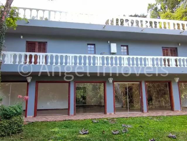 Casa / Sobrado para Venda em Santo Antônio do Pinhal/SP Cachoeira 6 Quartos
