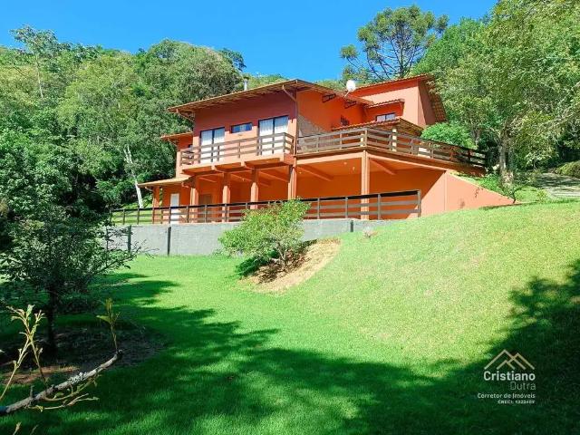 Casa / Sobrado para Venda em Santo Antônio do Pinhal/SP Centro 3 Quartos