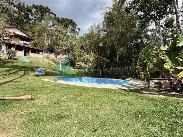 Casa / Sobrado para Venda em Santo Antônio do Pinhal/SP Centro 3 Quartos