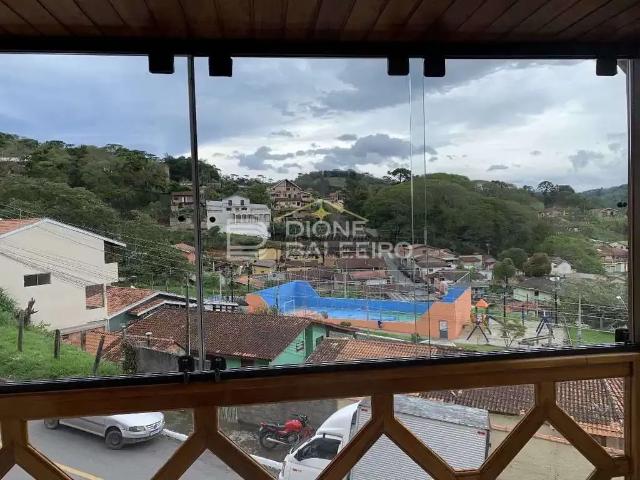 Casa / Sobrado para Venda em Santo Antônio do Pinhal/SP Centro 3 Quartos