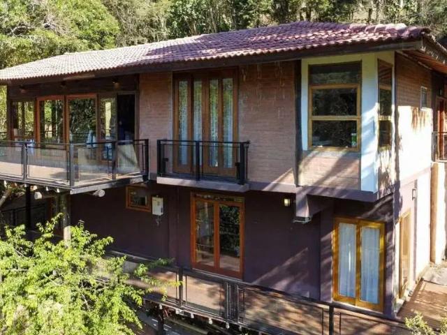 Casa / Sobrado para Venda em Santo Antônio do Pinhal/SP Eugênio Lefevre 3 Quartos