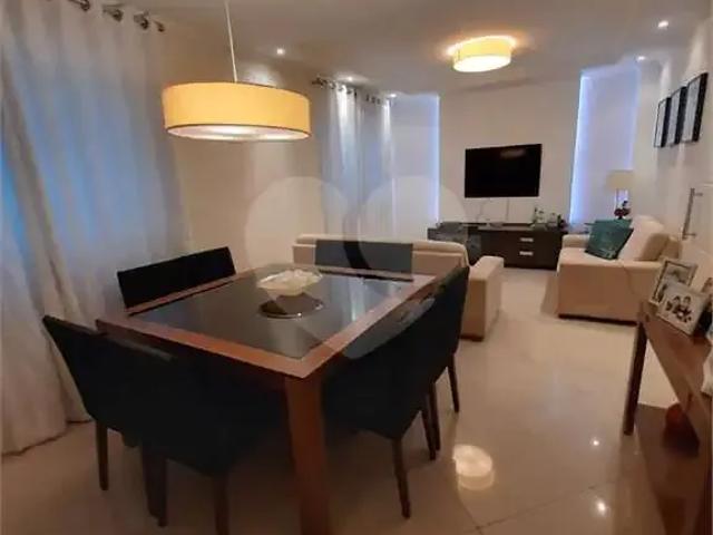 Casa / Sobrado para Venda em Santos/SP Vila Mathias 3 Quartos