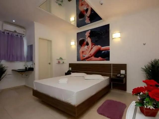 Casa / Sobrado para Venda em Santos/SP Vila Nova 29 Quartos