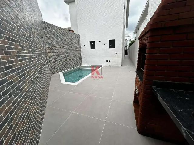 Casa / Sobrado para Venda em Santos/SP Aparecida 3 Quartos