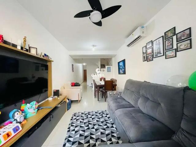 Casa / Sobrado para Venda em Santos/SP Aparecida 3 Quartos