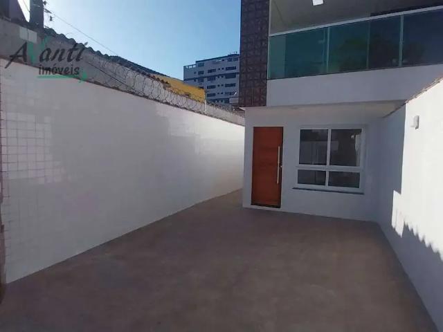 Casa / Sobrado para Venda em Santos/SP Aparecida 3 Quartos