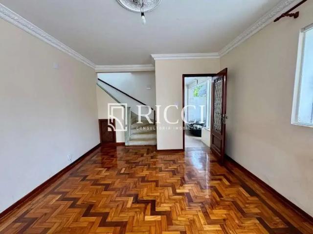 Casa / Sobrado para Venda em Santos/SP Aparecida 3 Quartos
