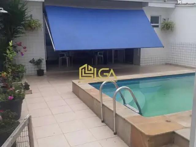 Casa / Sobrado para Venda em Santos/SP Aparecida 3 Quartos