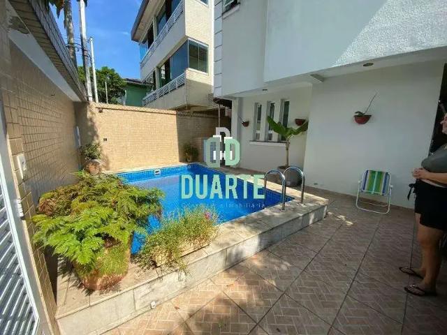 Casa / Sobrado para Venda em Santos/SP Aparecida 3 Quartos