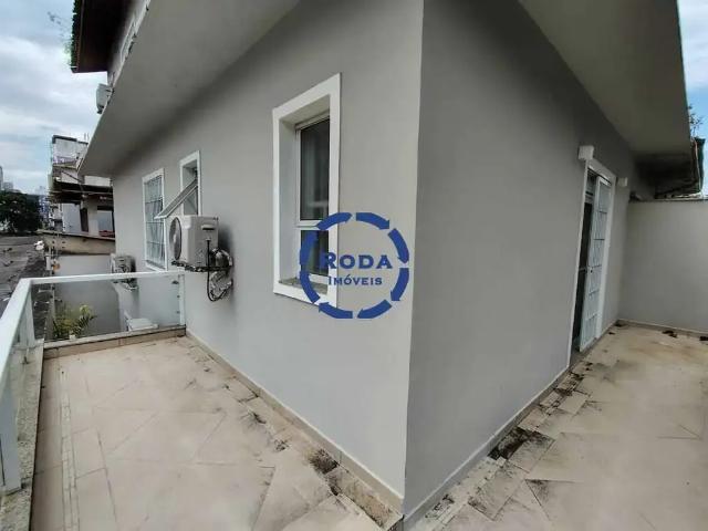 Casa / Sobrado para Venda em Santos/SP Aparecida 4 Quartos