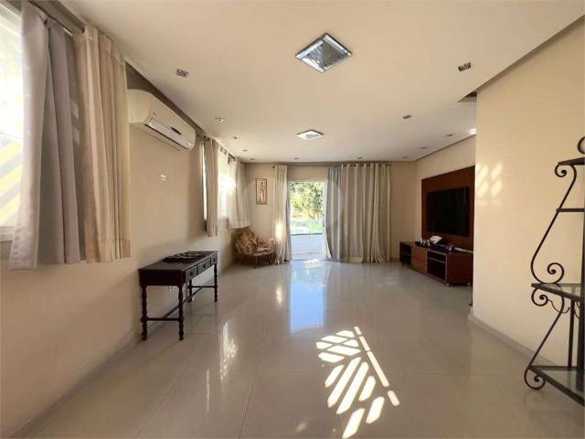 Casa / Sobrado para Venda em Santos/SP Aparecida 4 Quartos