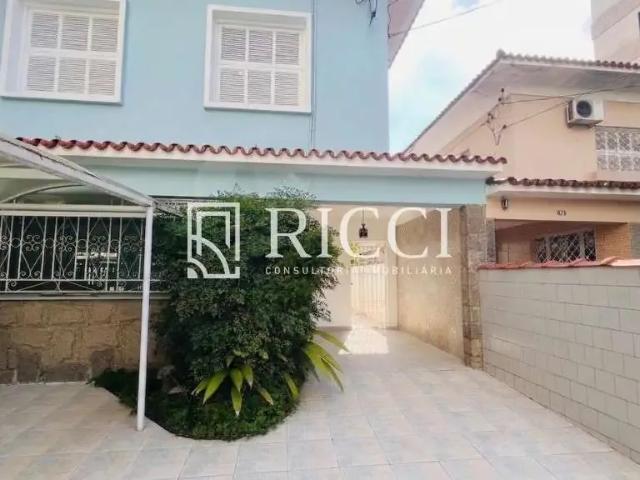 Casa / Sobrado para Venda em Santos/SP Boqueirão 3 Quartos