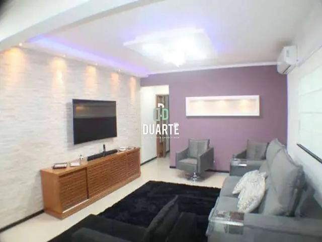Casa / Sobrado para Venda em Santos/SP Boqueirão 3 Quartos