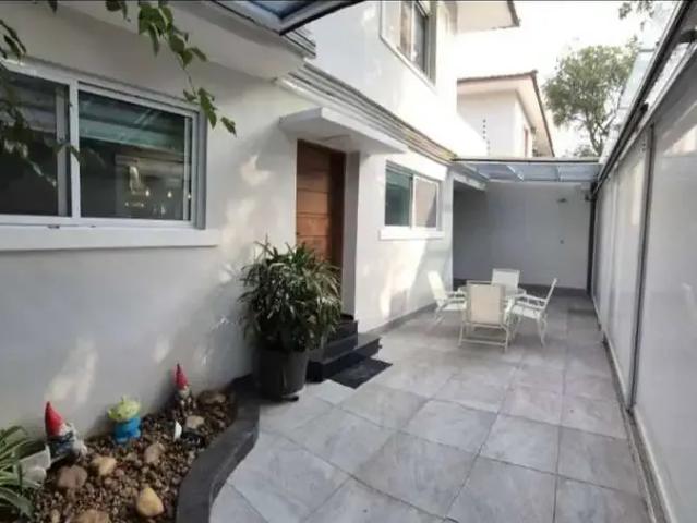Casa / Sobrado para Venda em Santos/SP Boqueirão 2 Quartos