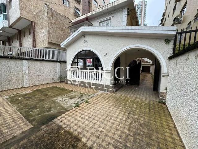 Casa / Sobrado para Venda em Santos/SP Boqueirão 4 Quartos