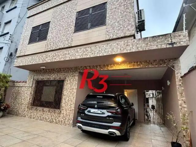 Casa / Sobrado para Venda em Santos/SP Boqueirão 4 Quartos