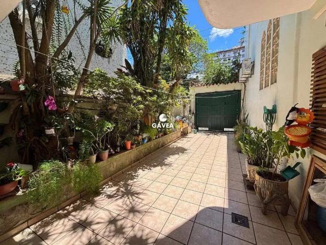 Casa / Sobrado para Venda em Santos/SP Boqueirão 4 Quartos