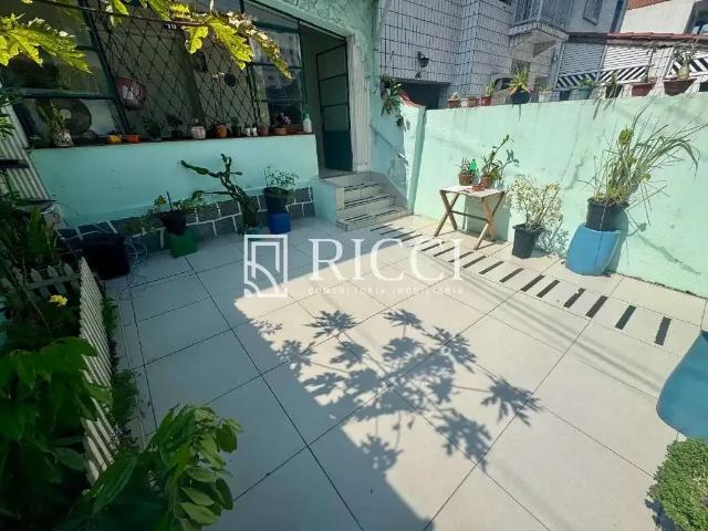 Casa / Sobrado para Venda em Santos/SP Campo Grande 3 Quartos