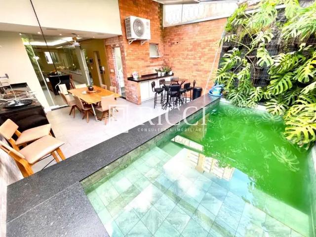 Casa / Sobrado para Venda em Santos/SP Campo Grande 3 Quartos