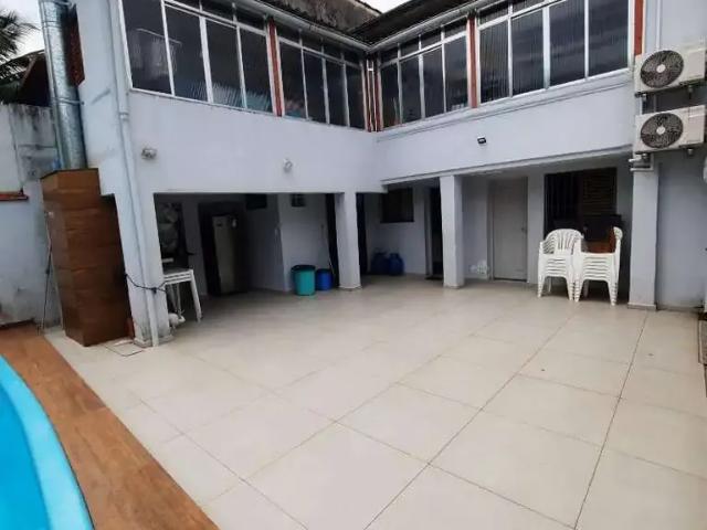 Casa / Sobrado para Venda em Santos/SP Campo Grande 2 Quartos