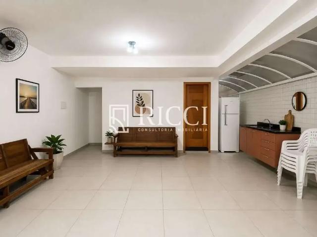Casa / Sobrado para Venda em Santos/SP Campo Grande 2 Quartos