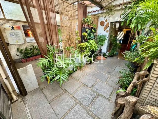 Casa / Sobrado para Venda em Santos/SP Campo Grande 9 Quartos