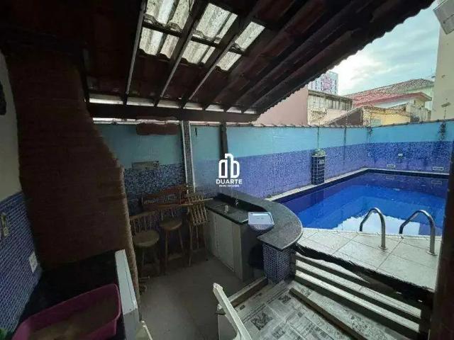 Casa / Sobrado para Venda em Santos/SP Embaré 3 Quartos