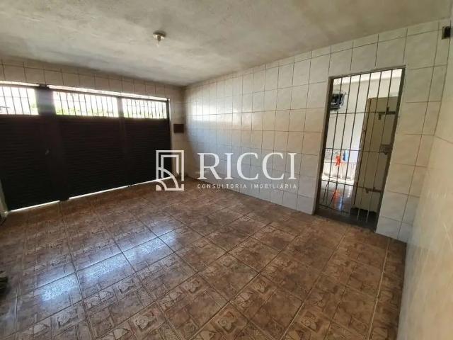 Casa / Sobrado para Venda em Santos/SP Embaré 3 Quartos