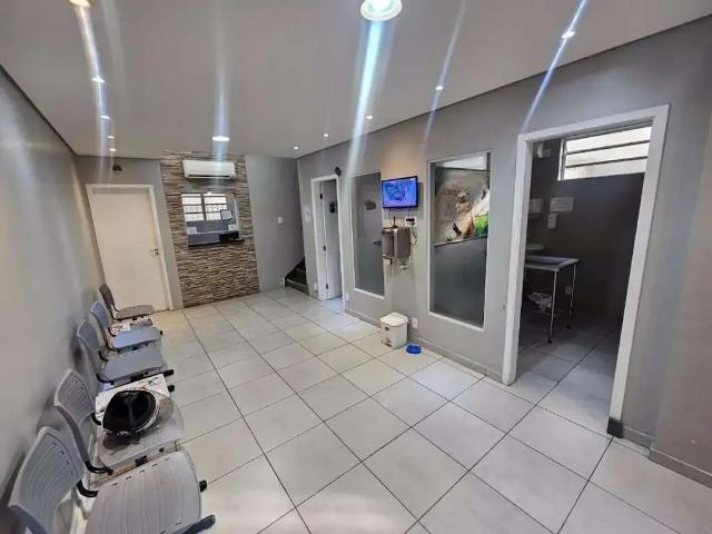 Casa / Sobrado para Venda em Santos/SP Embaré 3 Quartos