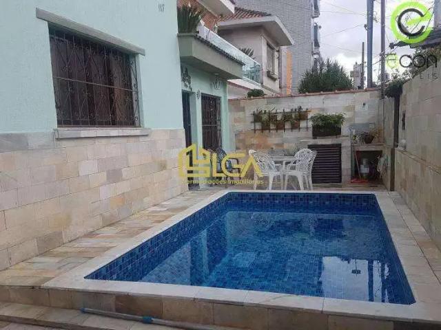 Casa / Sobrado para Venda em Santos/SP Embaré 3 Quartos