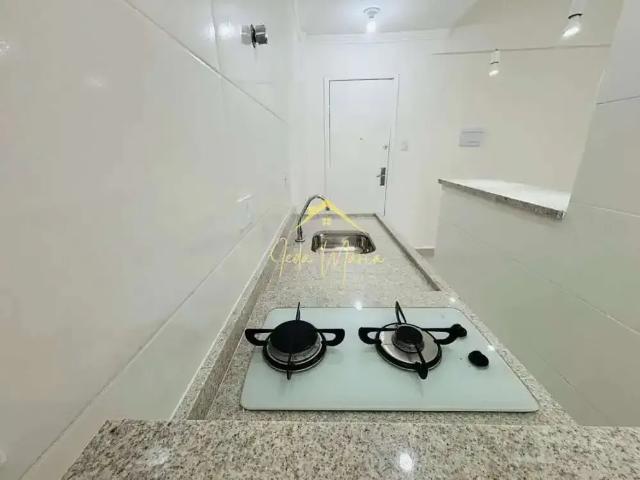 Casa / Sobrado para Venda em Santos/SP Embaré 1 Quartos