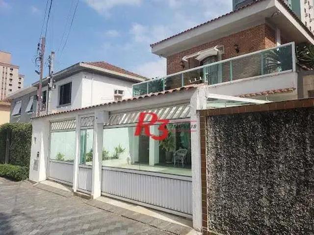 Casa / Sobrado para Venda em Santos/SP Embaré 4 Quartos