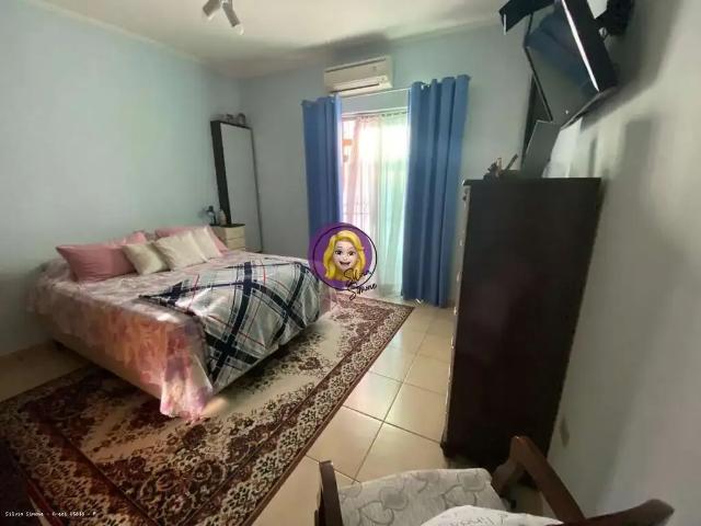Casa / Sobrado para Venda em Santos/SP Estuário 3 Quartos